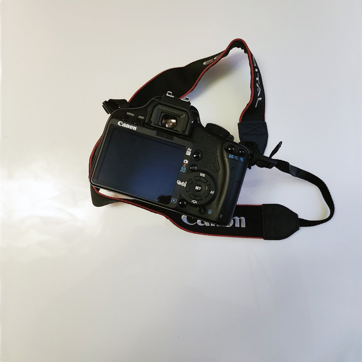 Cámara réflex CANON EOS 500D DS126231 de segunda mano en Castilla y ...